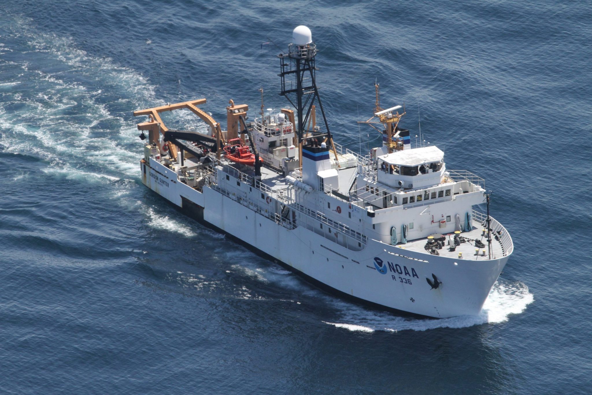 The Role and Importance of VHF Radios in Maritime Operations